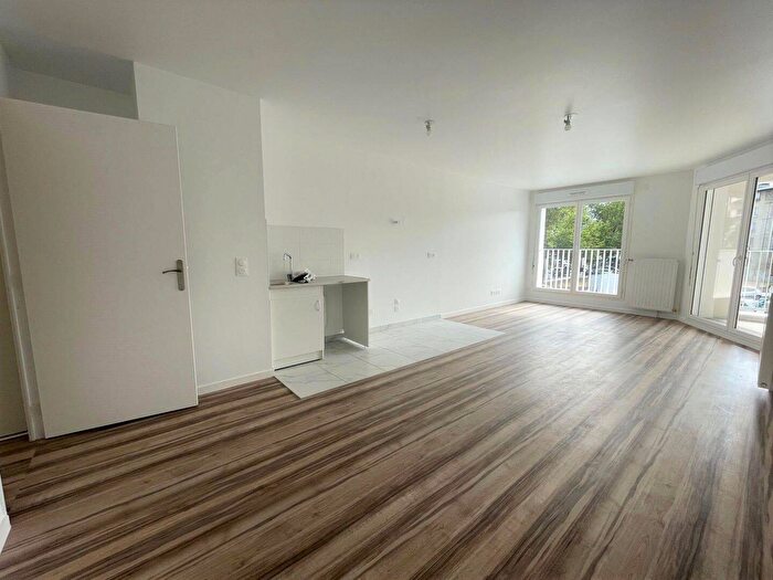 Cité, Romainville : Appartement 3 pièces à louer