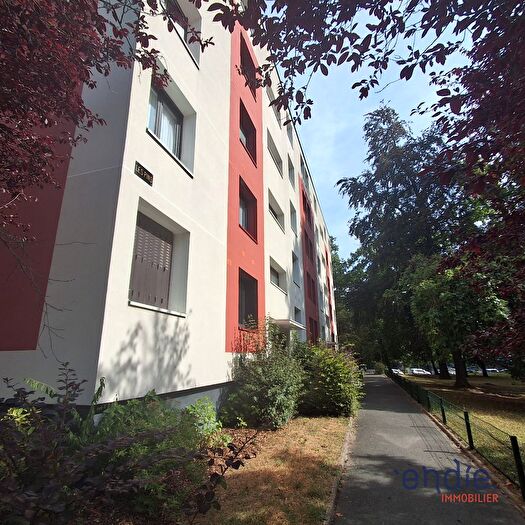 Appartement 4 pièces à vendre à Franconville, Hôtel de Ville