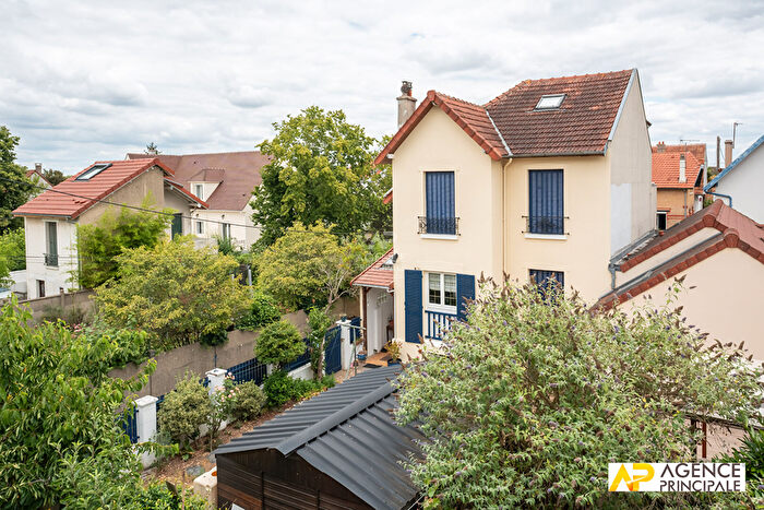 Maison 5 pièces à vendre à Maisons-Laffitte, Ouest