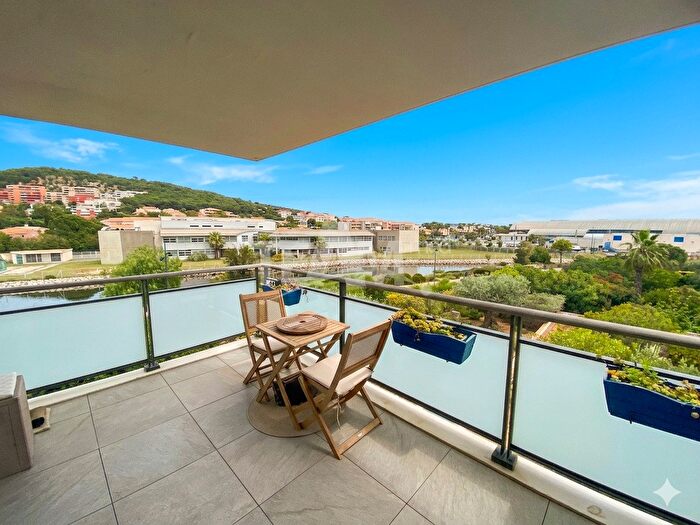 Sète, Le Lido : Appartement 4 pièces à vendre