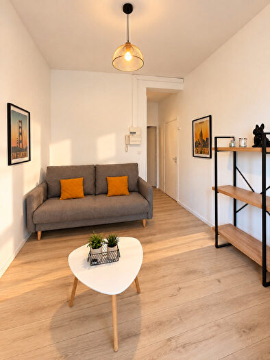Appartement 1 pièce à Charleville-Mézières, Les Faubourgs, à louer