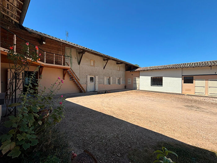 Grièges : Maison 5 pièces à vendre