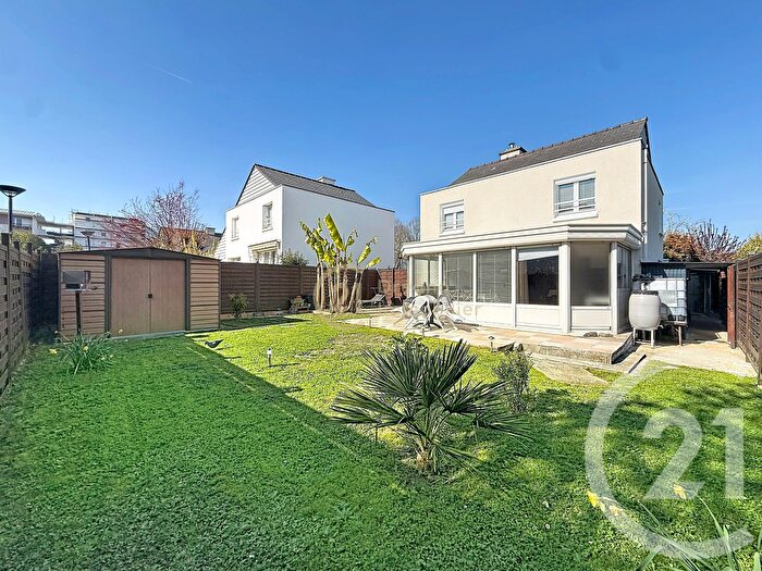 Maison à vendre - Saint-Jacques-de-la-Lande - 5 pièces - 3 chambres