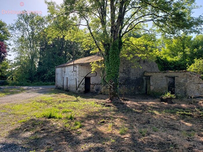 Maison à vendre - Sainte-Hermine - 1 pièce