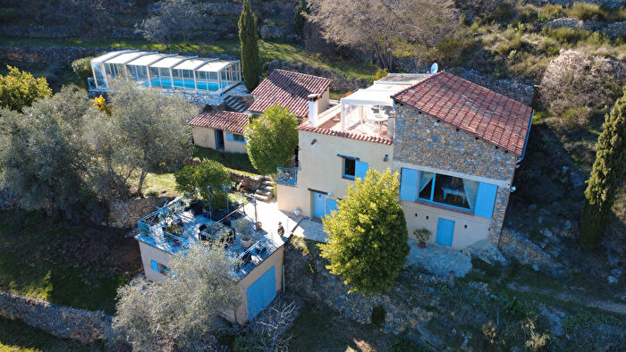 Maison à vendre - Breil-sur-Roya - 7 pièces - 2 chambres