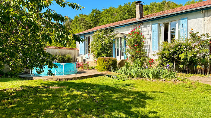 Maison 4 pièces à Ormoy-la-Rivière, à vendre