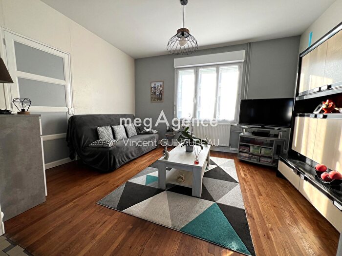 Maison à vendre - Cholet, Lorraine - 5 pièces - 3 chambres