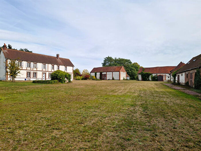 Maison à vendre - Illiers-lévêque - 9 pièces - 5 chambres