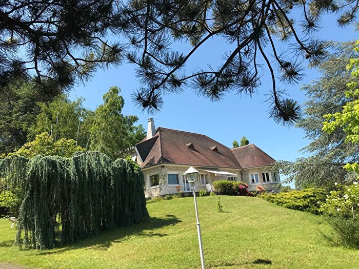 Maison à vendre - Montluçon, Buffon, Les Isles, Guineberts - 9 pièces - 6 chambres