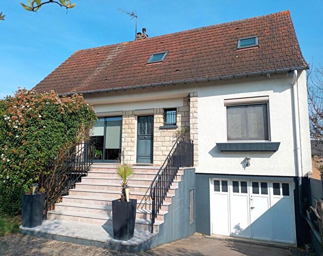 Maison à vendre - Auxerre, Les Rosoirs - 6 pièces - 3 chambres