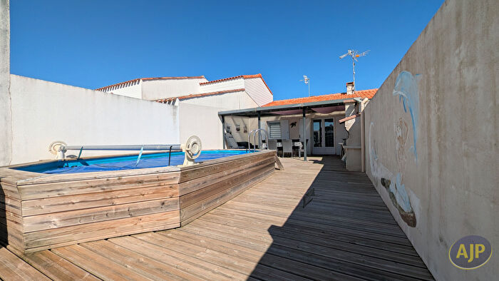 La Faute-sur-Mer : Maison 2 pièces à vendre