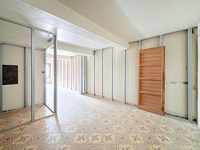 Maison 3 pièces à Saint-Estève, à vendre