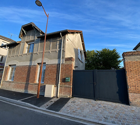 Maison 7 pièces à Bourgogne, à vendre