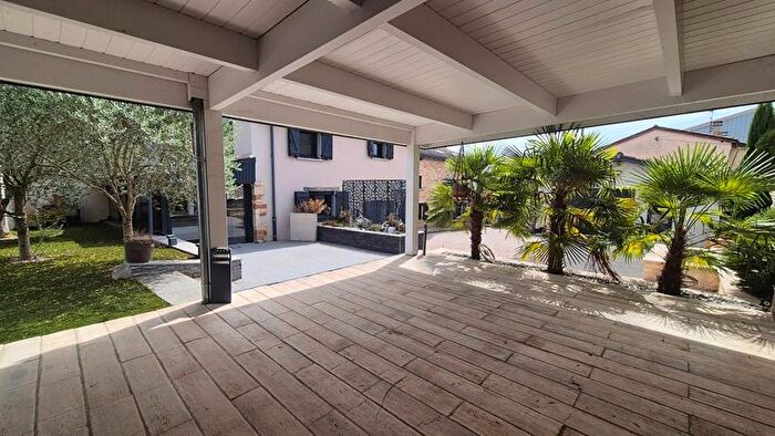 Maison 7 pièces à Viré, à vendre