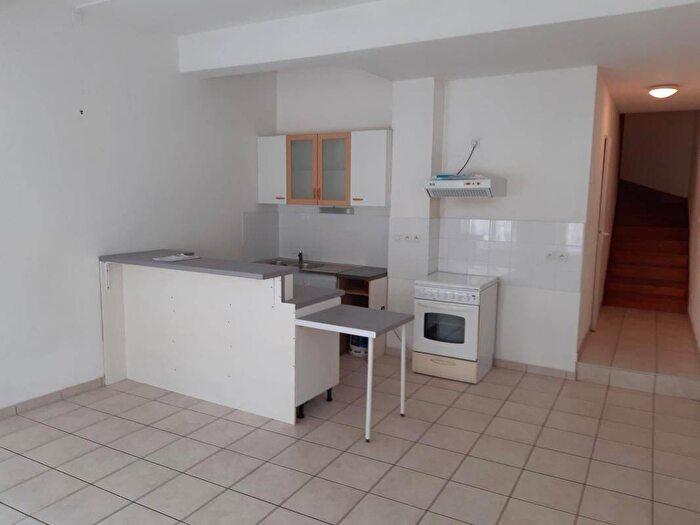 Maison 2 pièces à Saint-Sever, à louer