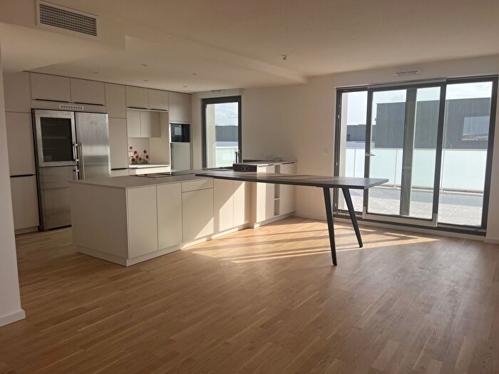 Appartement à vendre - Illkirch-Graffenstaden, Nord Est - 4 pièces - 3 chambres