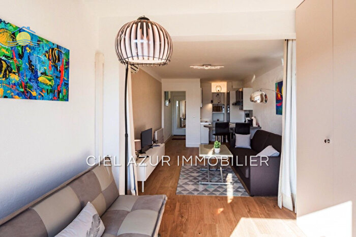 Appartement 1 pièce à louer - Antibes, Juan-les-Pins, Le Cap