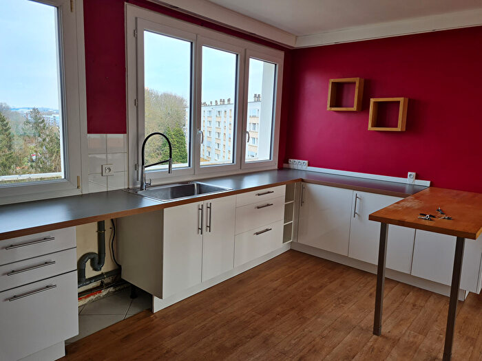 Appartement 5 pièces à louer - Saint-Quentin, Europe, Rémicourt