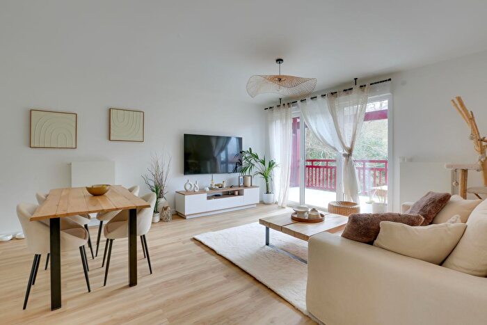 Appartement à vendre - Mouguerre - 3 pièces - 2 chambres