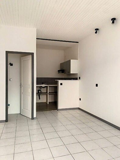Appartement 1 pièce à Gambetta, Nîmes, à louer