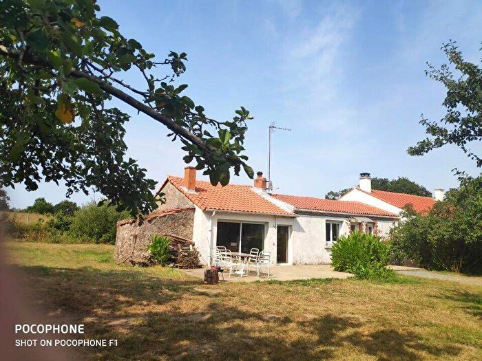 Maison à louer - Saint-Viaud - 3 pièces - 2 chambres