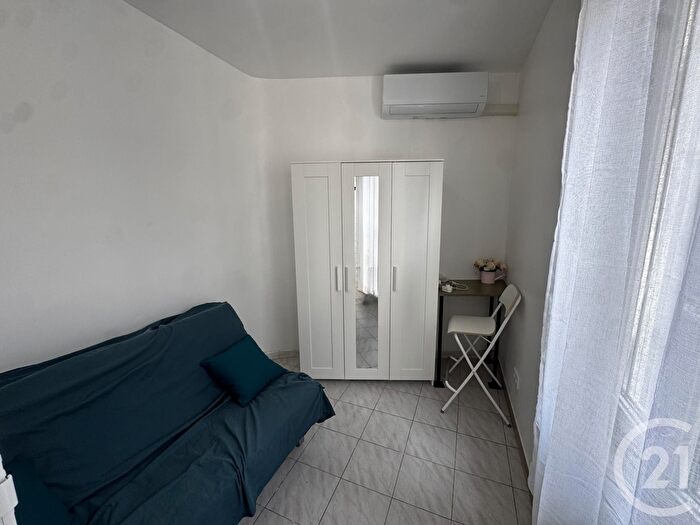 Appartement à louer - Nice, Le Port - 1 pièce