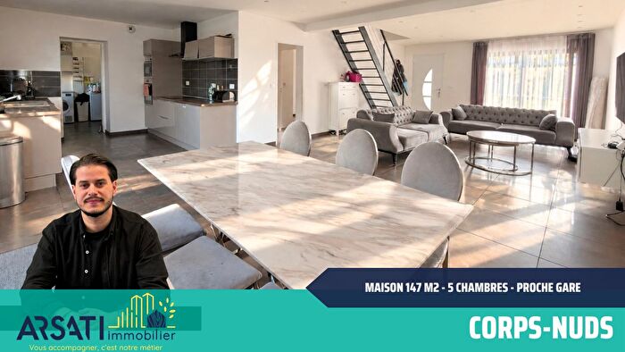 Corps-Nuds : Maison 7 pièces à vendre
