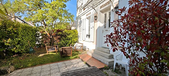Avon, Bercelle, Gare : Maison 6 pièces à vendre