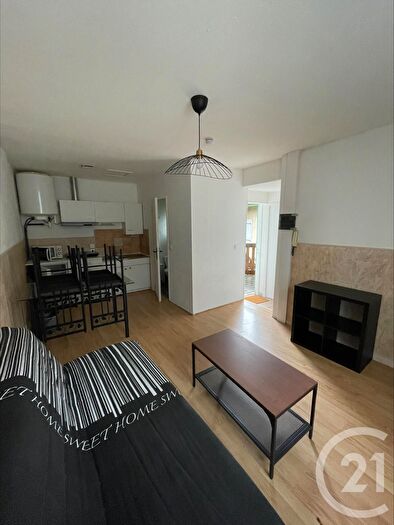 Appartement à louer - Carcassonne, Cité Médiévale, Barbacane, Trivalle - 2 pièces - 1 chambre