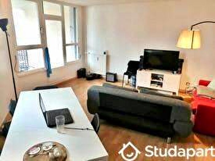 Appartement 1 pièce à louer à Descartes, Champs-sur-Marne
