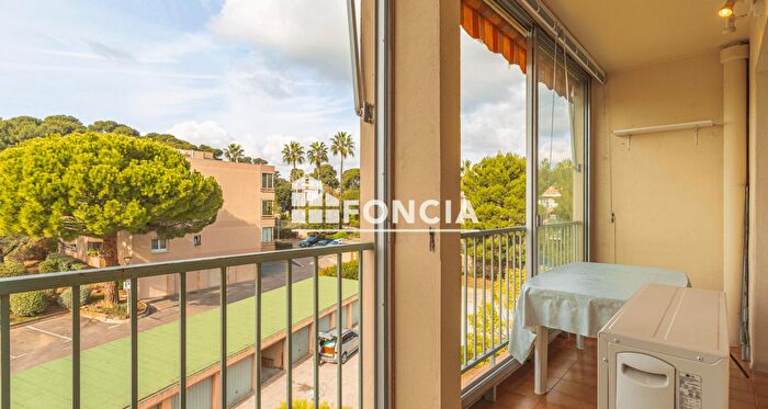 Appartement à vendre - Sanary-sur-Mer, Centre-ville, Port - 3 pièces