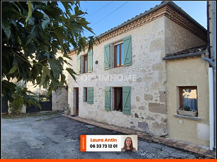 Maison à vendre - Pergain-Taillac - 5 pièces - 3 chambres