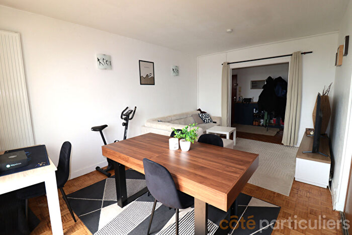 Appartement 3 pièces à Saint-Jean-le-Blanc, à vendre