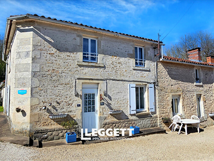 Maison à vendre - La Caillère-Saint-Hilaire - 10 pièces - 7 chambres