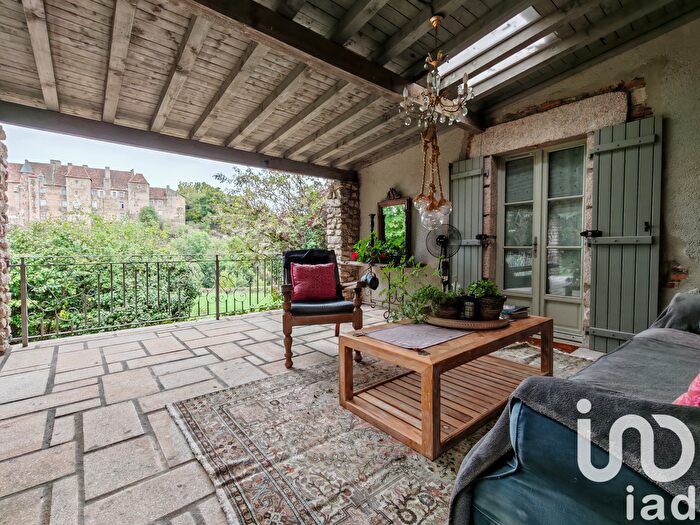 Maison à vendre - Saint-Silvain-Bas-le-Roc - 7 pièces - 4 chambres