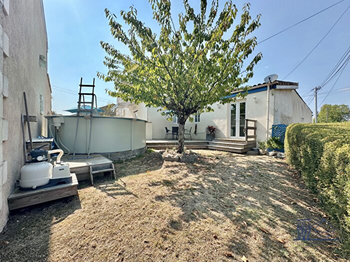 Maison à vendre - Saint-Thomas-de-Conac - 3 pièces - 2 chambres