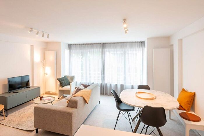 Appartement 4 pièces à Brenthonne, à vendre