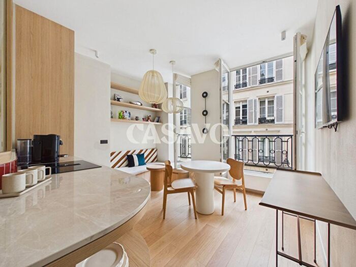 Appartement à vendre - Paris e , Saint-Gervais - 2 pièces - 1 chambre