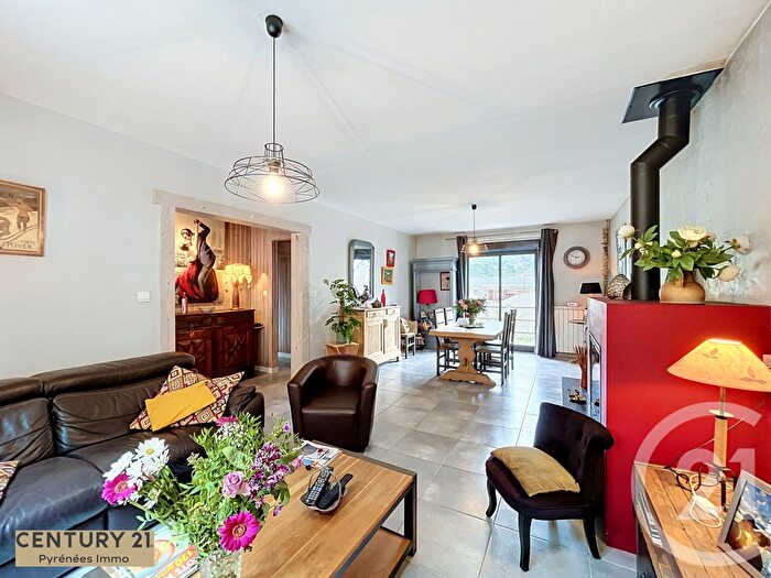 Maison 11 pièces à Bagnères-de-Luchon, à vendre