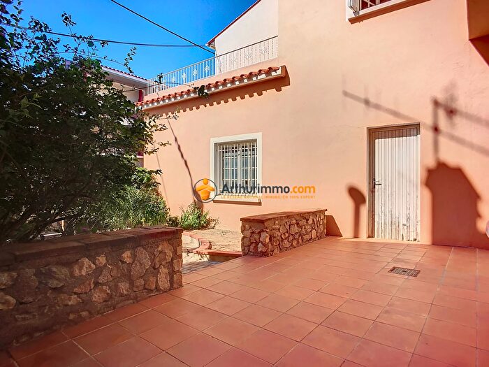 Appartement à louer - Perpignan, Saint-Martin - 3 pièces - 2 chambres