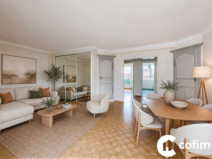 Appartement 4 pièces à vendre - Pau, Centre-ville