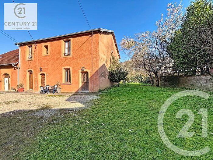 Maison à vendre - Échenoz-la-Méline - 10 pièces - 6 chambres