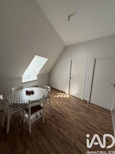Centre Ville Centre, Fontainebleau : Appartement 2 pièces à louer