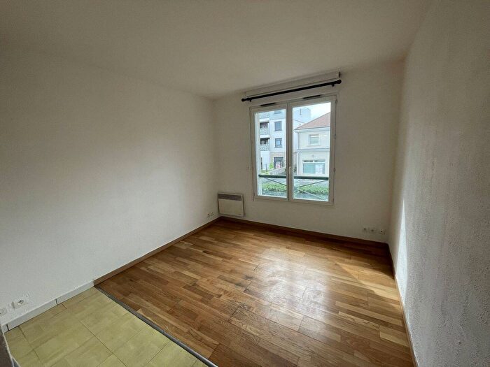 Le Fort la Maillarde, Chennevières-sur-Marne - Appartement 1 pièce à louer