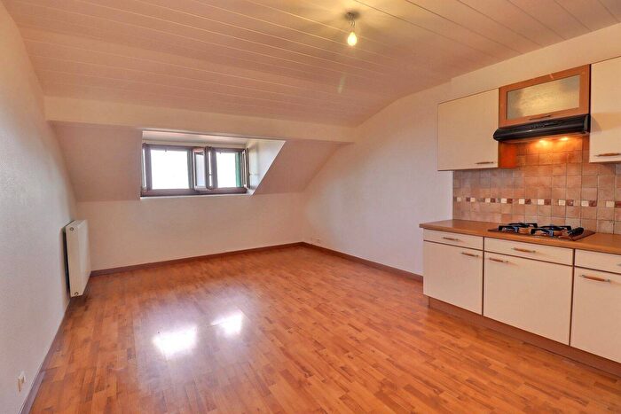 Appartement à louer - Publier - 3 pièces - 2 chambres