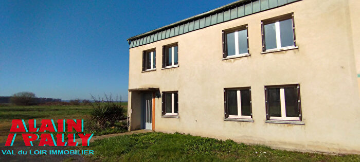 Maison à louer - Saint-Hilaire-sur-Yerre - 6 pièces - 4 chambres