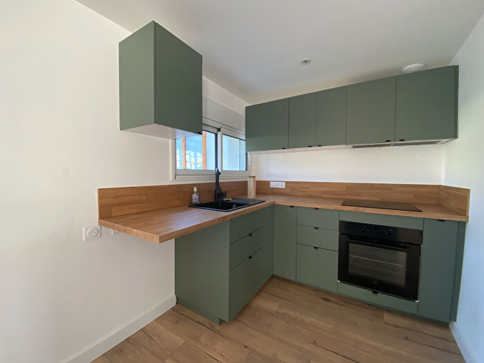 Maison à vendre - Saint-Hilaire-du-Bois, Vihiers - 5 pièces - 3 chambres