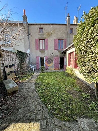 Maison à louer - Malabry-Bois dAnne, Bressuire - 5 pièces - 1 chambre