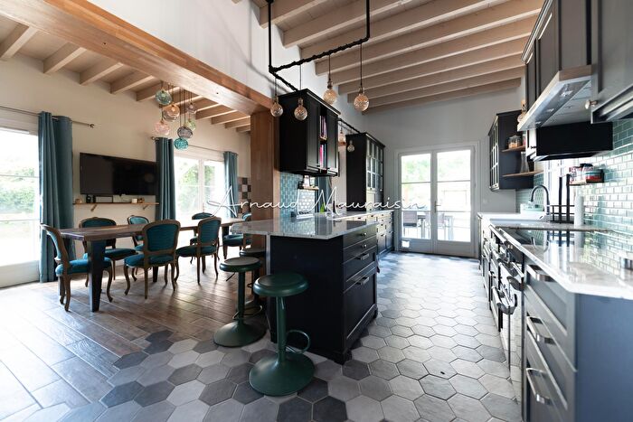 Maison à vendre - Orry-la-Ville - 6 pièces - 4 chambres