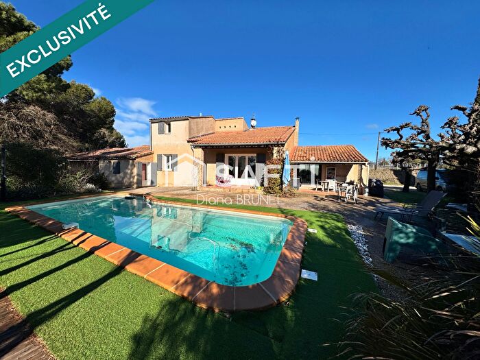 Maison à vendre - La Tour-dAigues - 5 pièces - 4 chambres